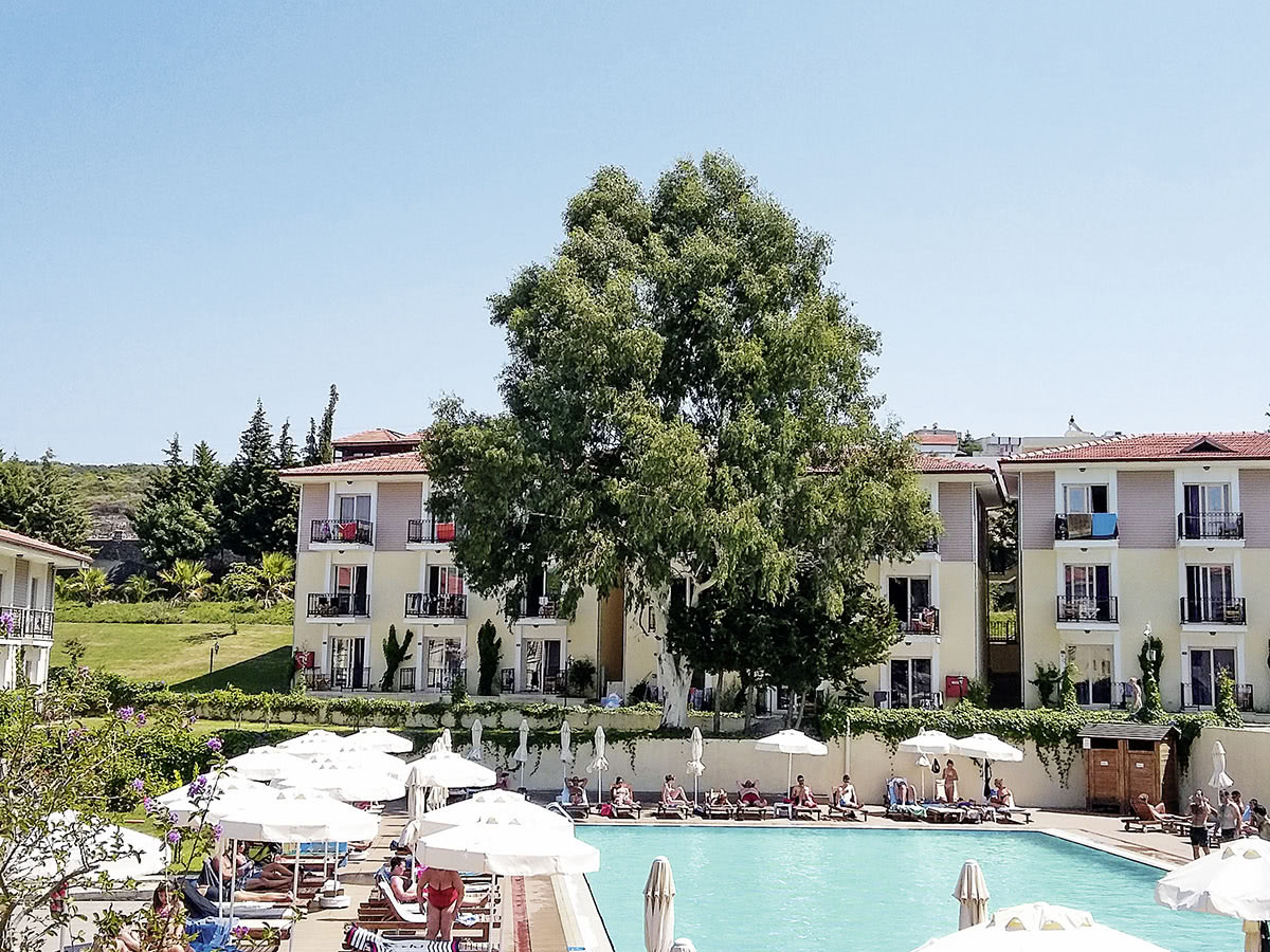 Club Resort Atlantis boek je eenvoudig bij Vakantie Groningen Airport